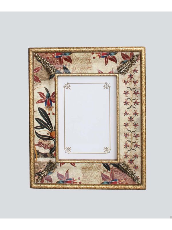 Wooden Photo Frame| Buy picture frame online | Kalpané