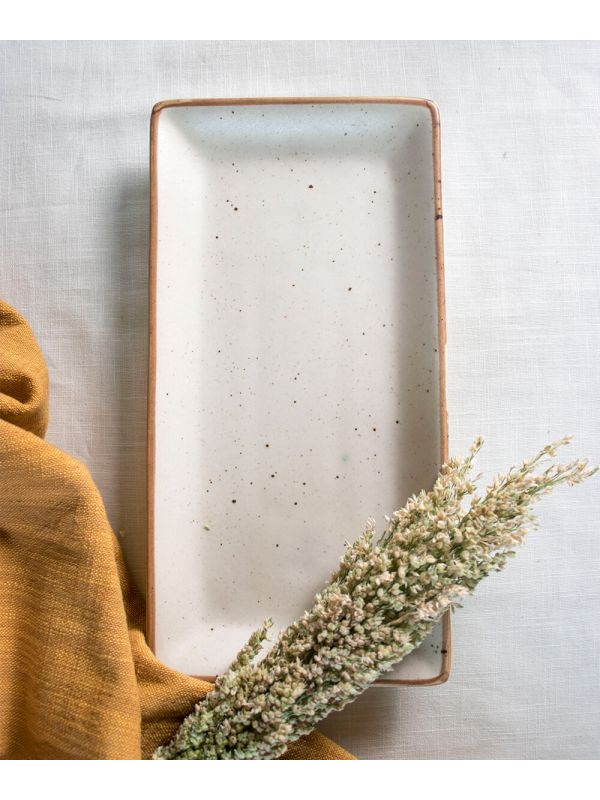 White ceramic tray | Buy white ceramic serving platter online | Kalpané