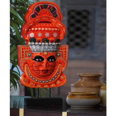 Kerala decor | Buy Vishnumoorthy Theyyam Décor online | Kalpané